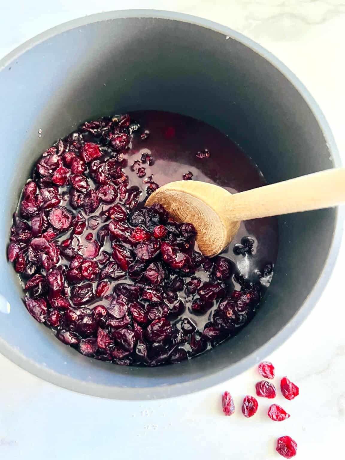 Cranberry Sauce from Dried Cranberries - The Short Order Cook