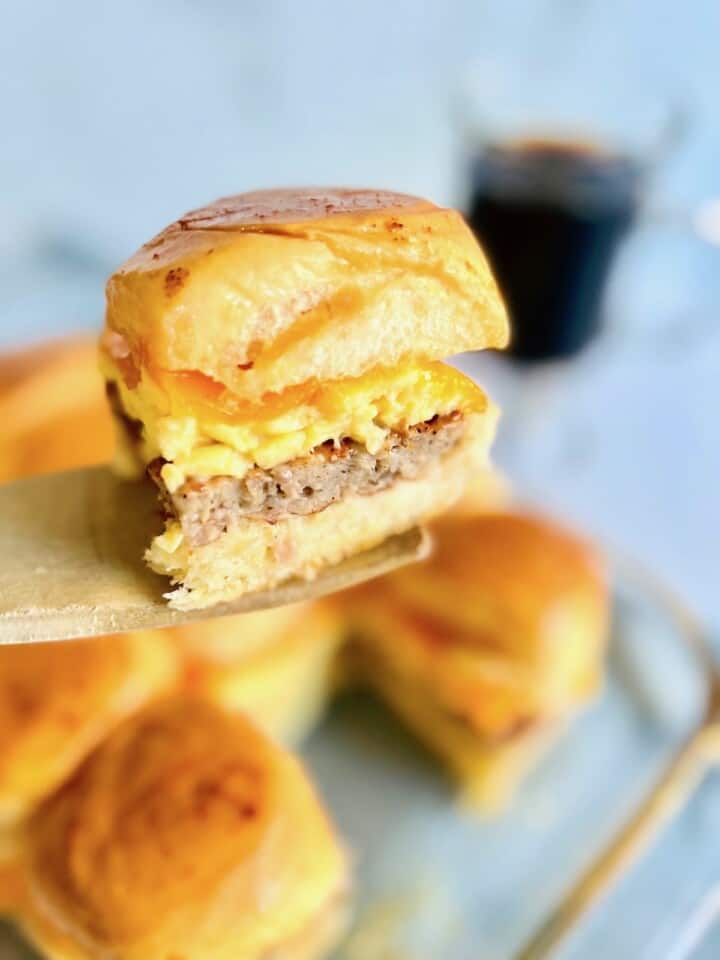 Hawaiian Roll Breakfast Sliders - The Short Order Cook