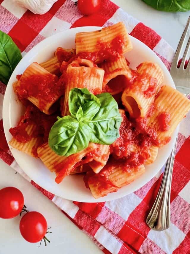 Pasta alla Pizzaiola - The Short Order Cook