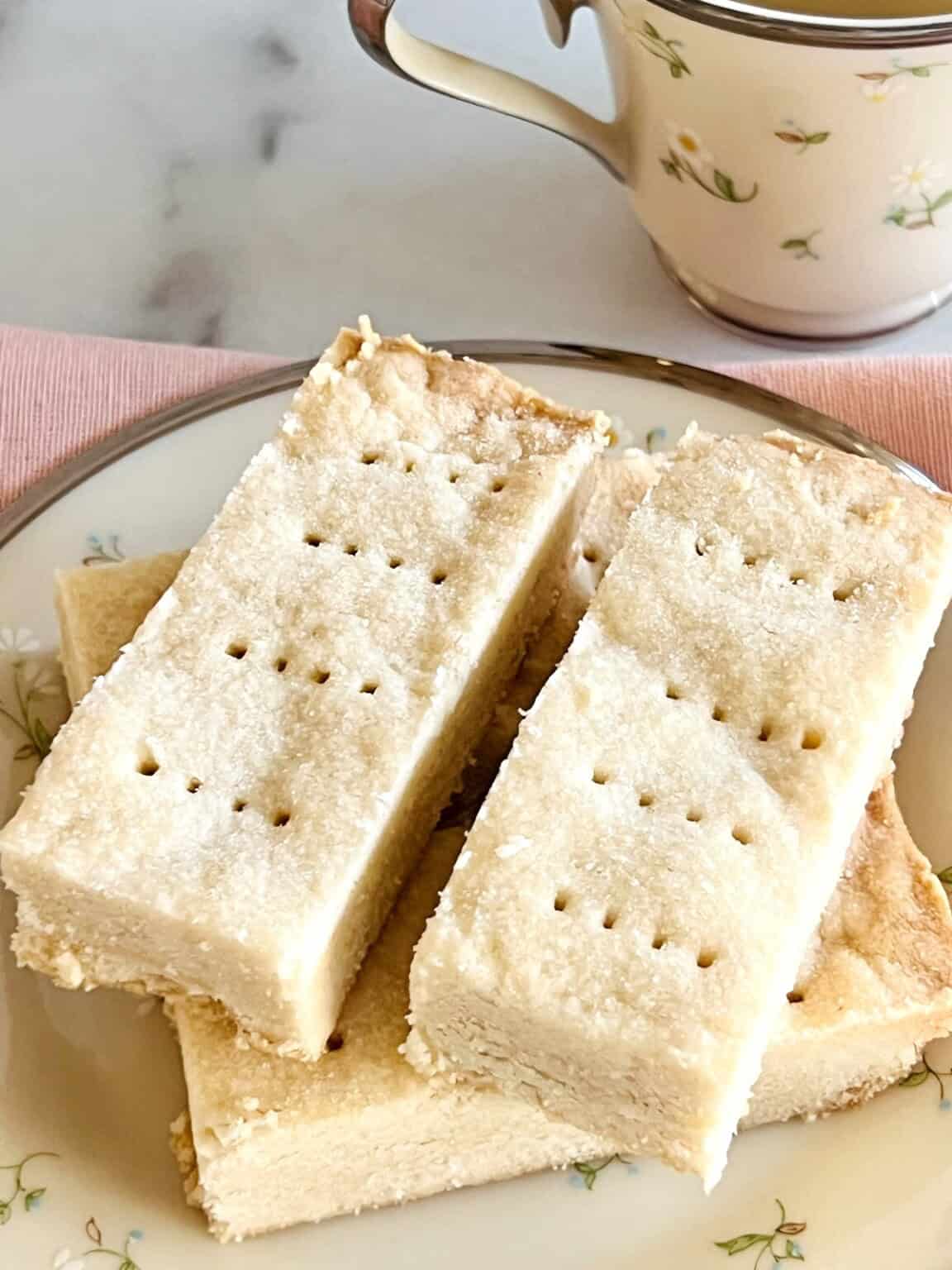 Traditional Scottish Shortbread (Walker's copycat) - The Short Order Cook