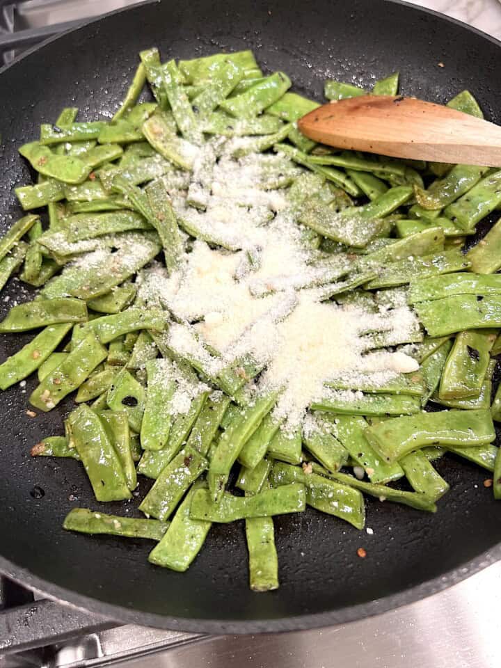 Garlic Sautéed Romano Beans - The Short Order Cook
